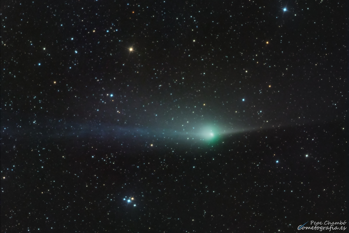 Comet 12P display od tails - Sky & Telescope