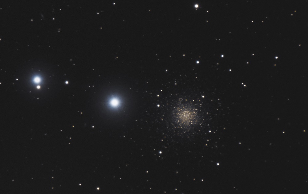 The Intergalactic Wanderer (NGC 2419) - Sky & Telescope