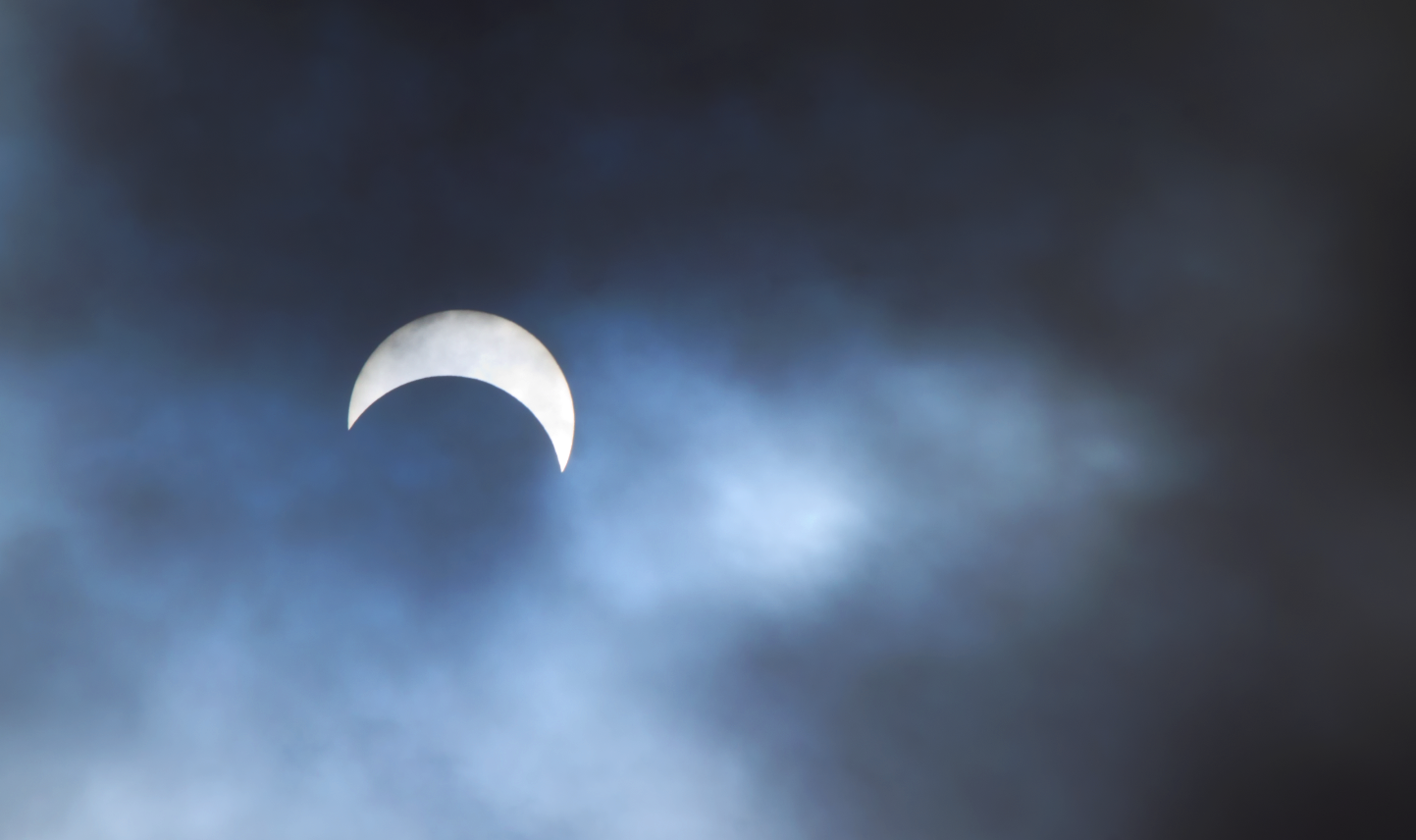 Aug.21 Eclipse from Winnipeg, MB, Canada... - Sky & Telescope
