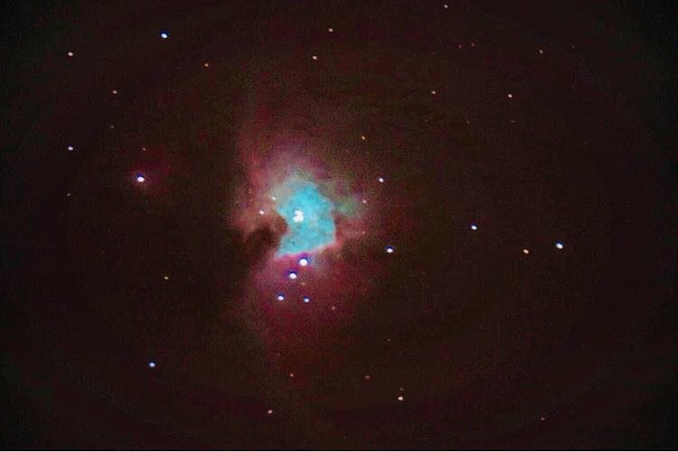 Messier 42: Orion Nebula - Sky & Telescope - Sky & Telescope