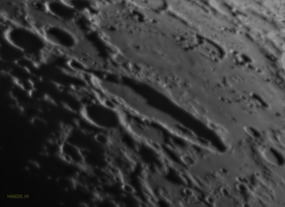 CRATER SCHILLER - Sky & Telescope