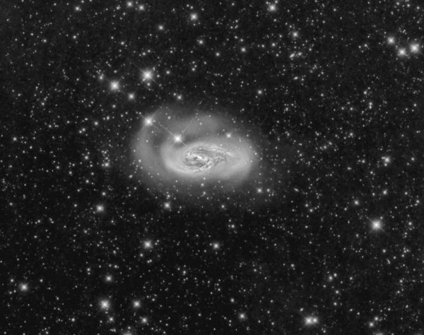 A Spiral Galaxy in Leo M66 - Sky & Telescope - Sky & Telescope