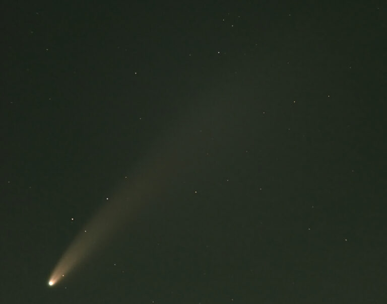 NEOWISE close-up - Sky & Telescope