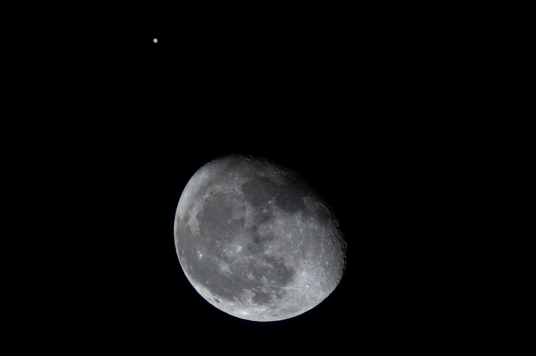 Moon and Mars Conjunction - Sky & Telescope