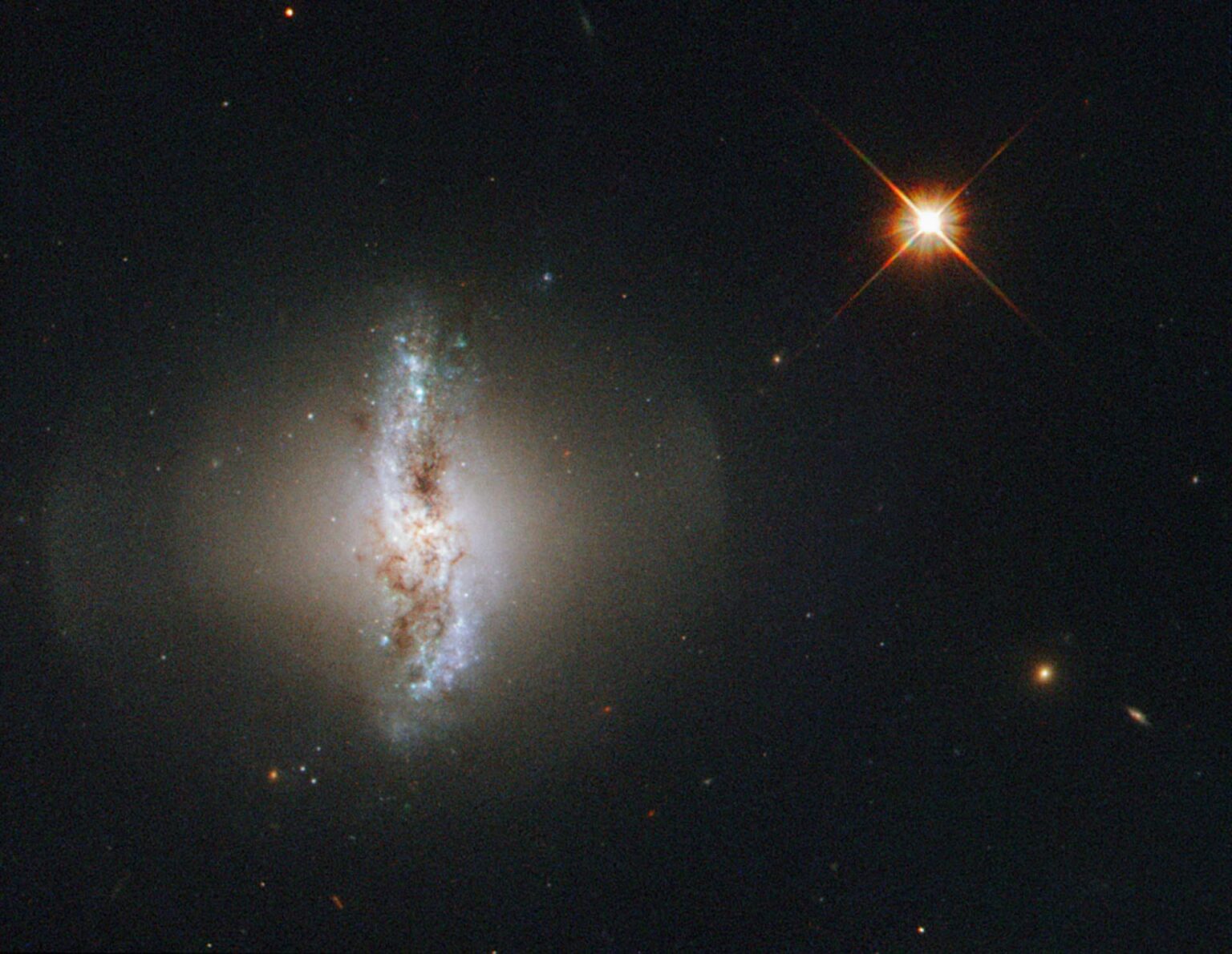 Amateur Astronomers Reveal Long-Ago Galaxy Mergers - Sky & Telescope