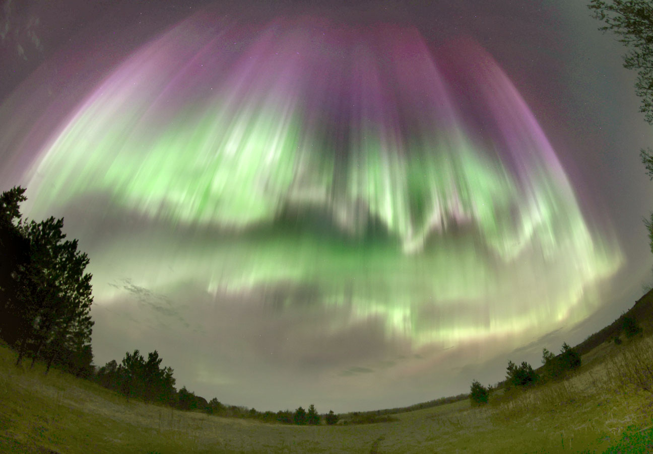See Photos of the Widespread Aurorae Last Weekend - Sky & Telescope