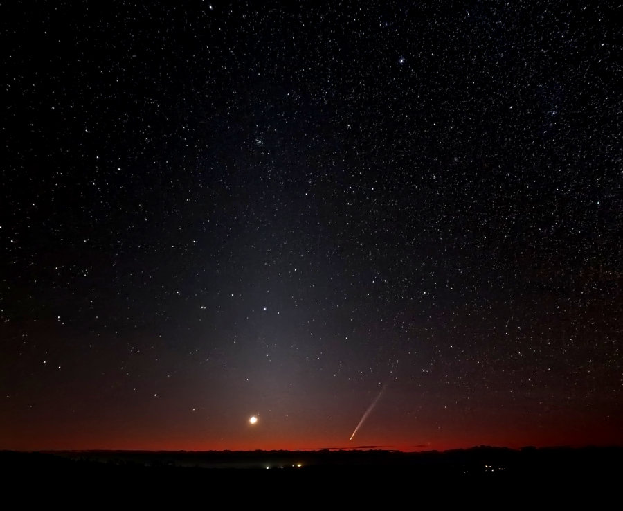 Comet Tsuchinshan Atlas 3 Of 4 Sky And Telescope