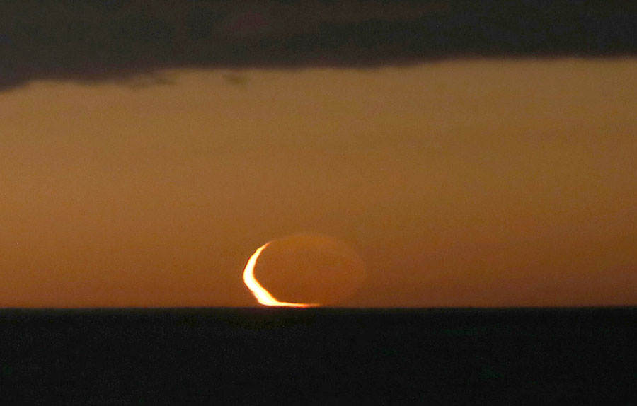 Sunrise Solar Eclipse on March 29th for Eastern North America - Sky & Telescope