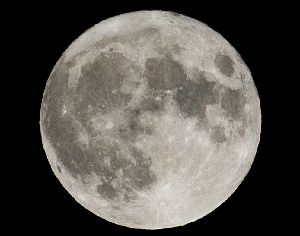 Full moon - Sky & Telescope