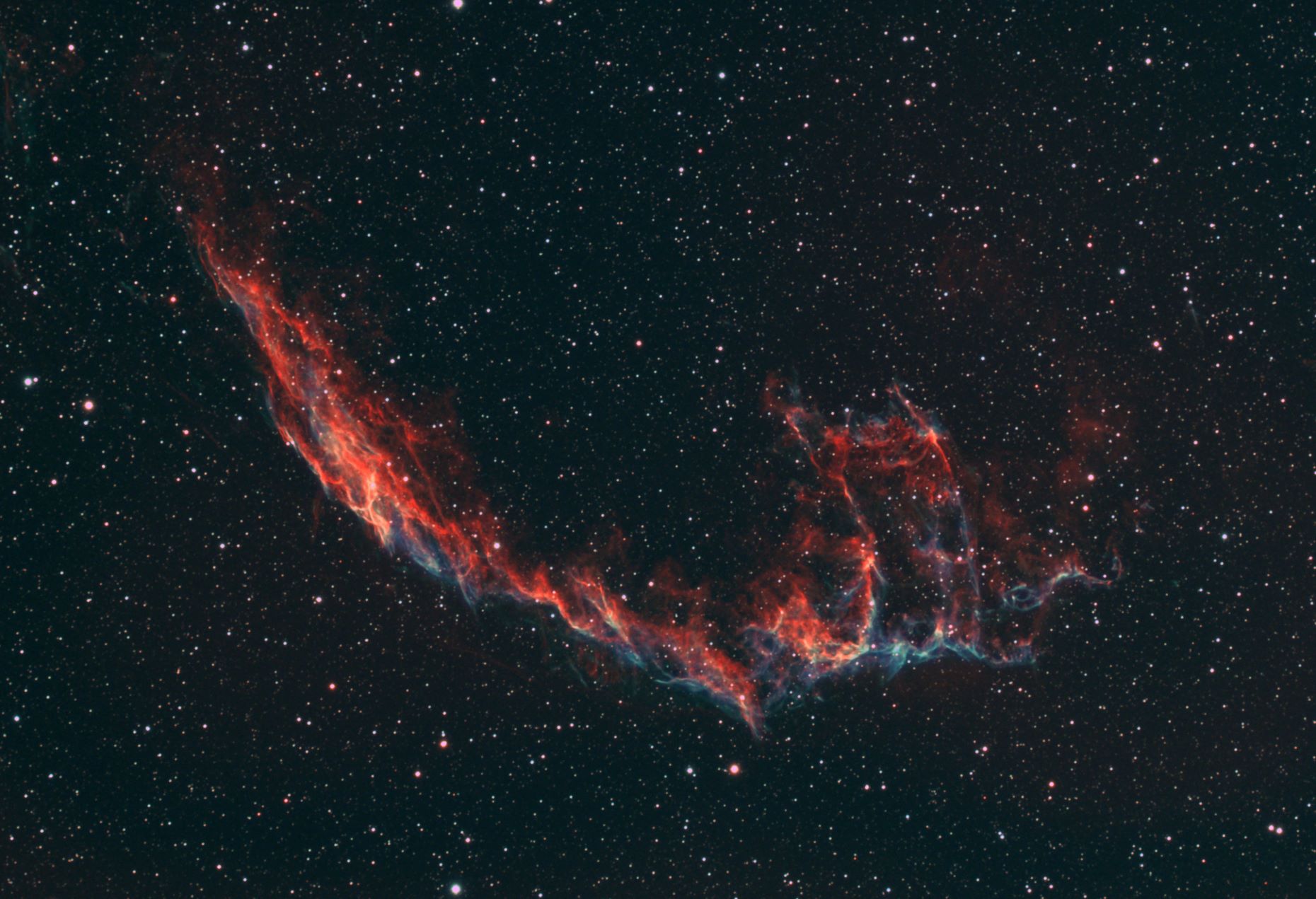 Eastern Veil Nebula NGC 6992 - Sky & Telescope