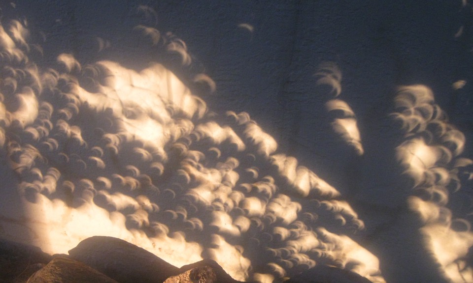 Eclipse Shadows | Karen Kistler - Sky & Telescope - Sky & Telescope