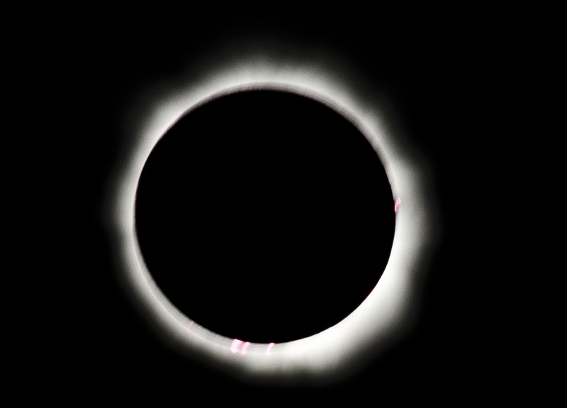 Totality | Bruce Gottlieb - Sky & Telescope