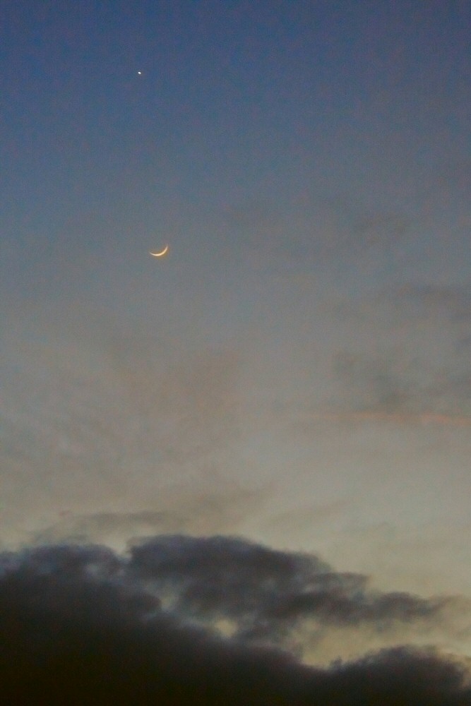 New moon with Venus | John Tonks - Sky & Telescope