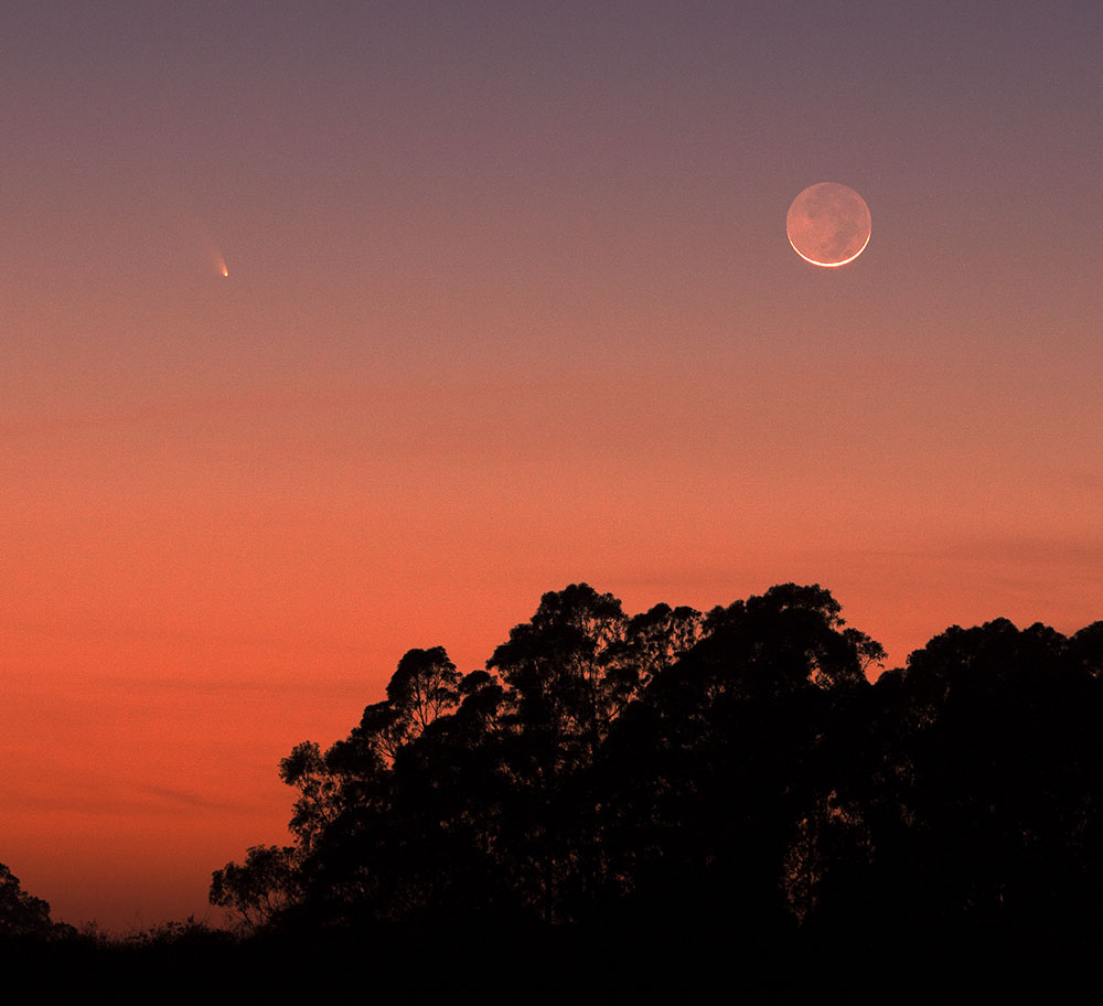 Comet PanStarrs and Moon | Albert Smith - Sky & Telescope