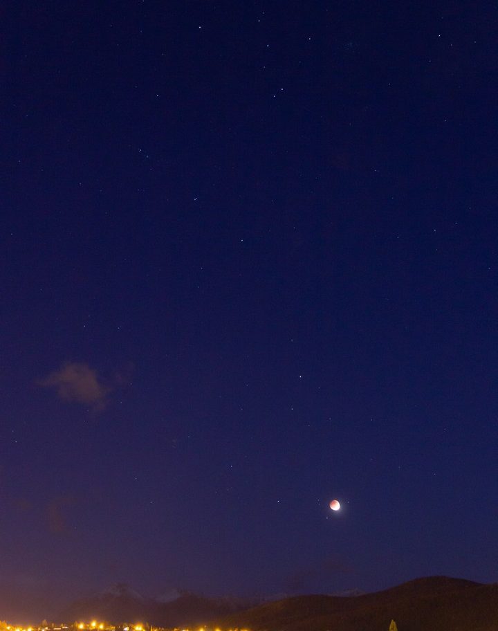 Lunar eclipse - Sky & Telescope