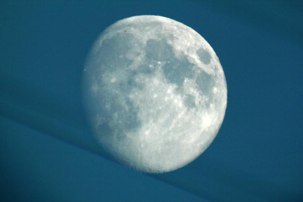 First Moon Pic | KelleyWeitzel - Sky & Telescope