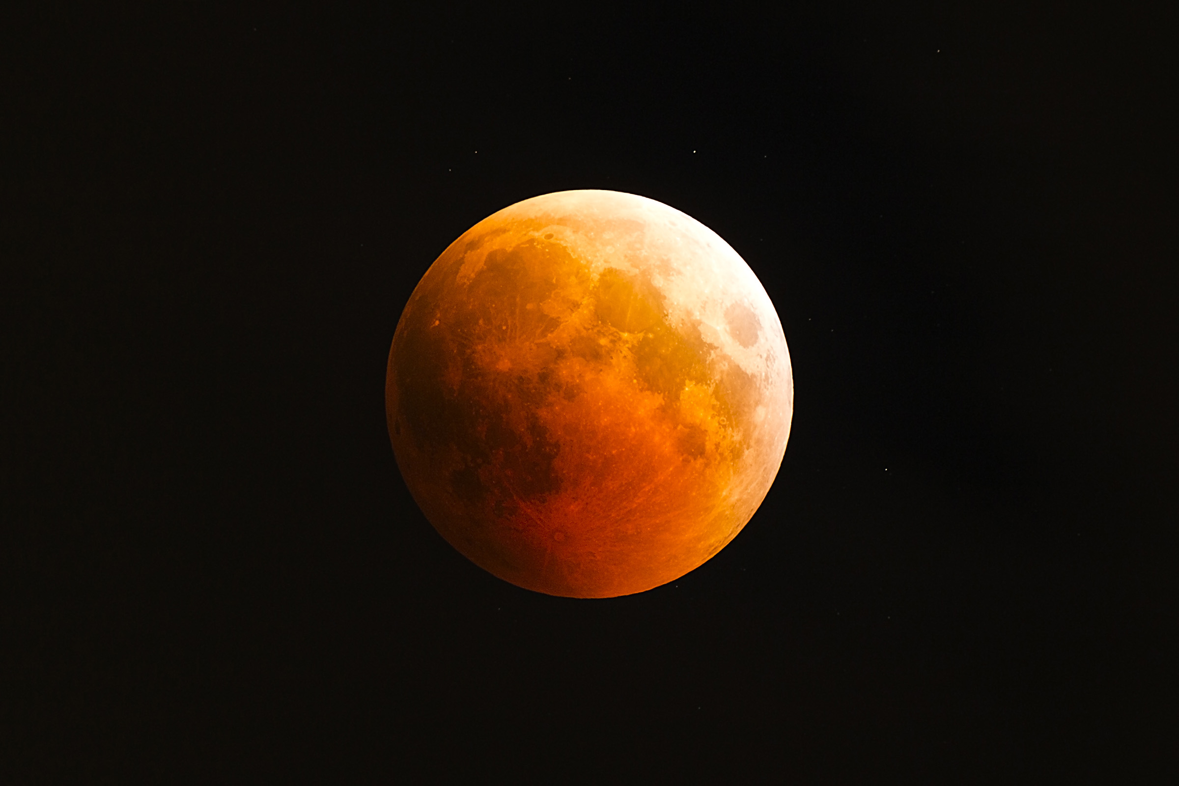 Total Lunar Eclipse - Sky & Telescope