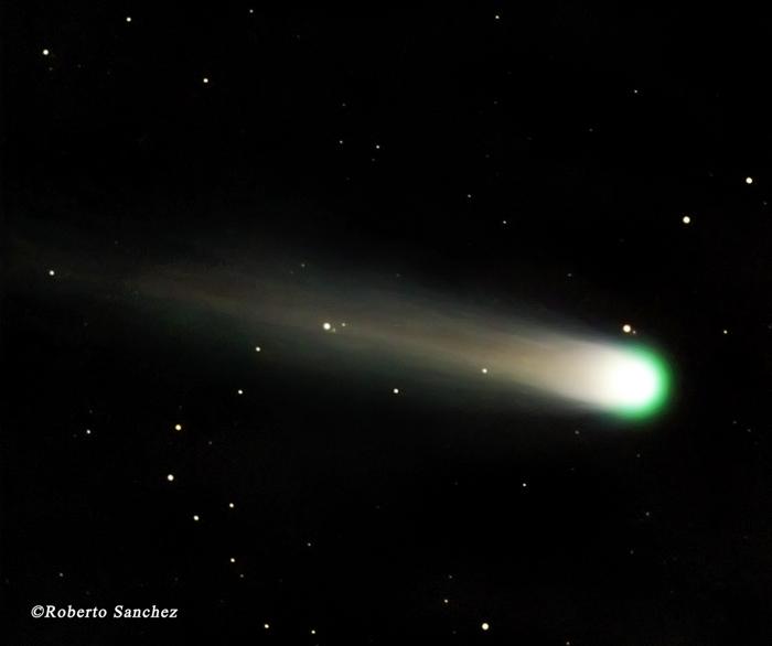 Ison Nov 20th 2013 in Costa Rica | Roberto Sanchez - Sky & Telescope ...