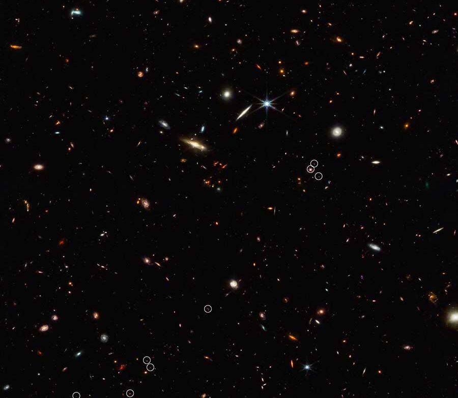 JWST Turns Its Eye on Supermassive Black Holes and the Galaxies That ...
