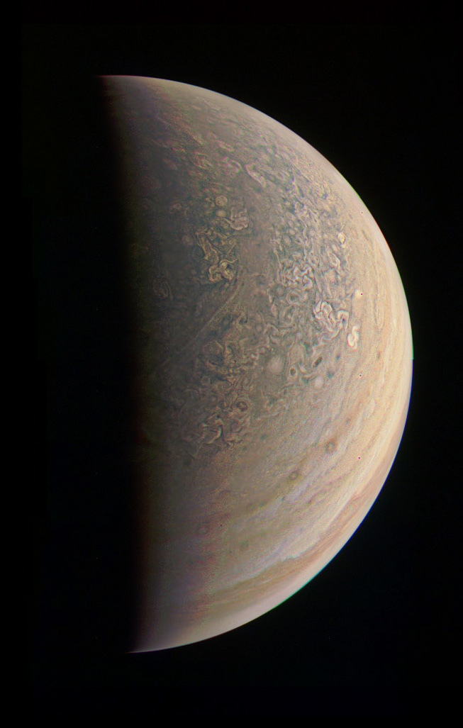 Juno Makes First Science Pass at Jupiter - Sky & Telescope