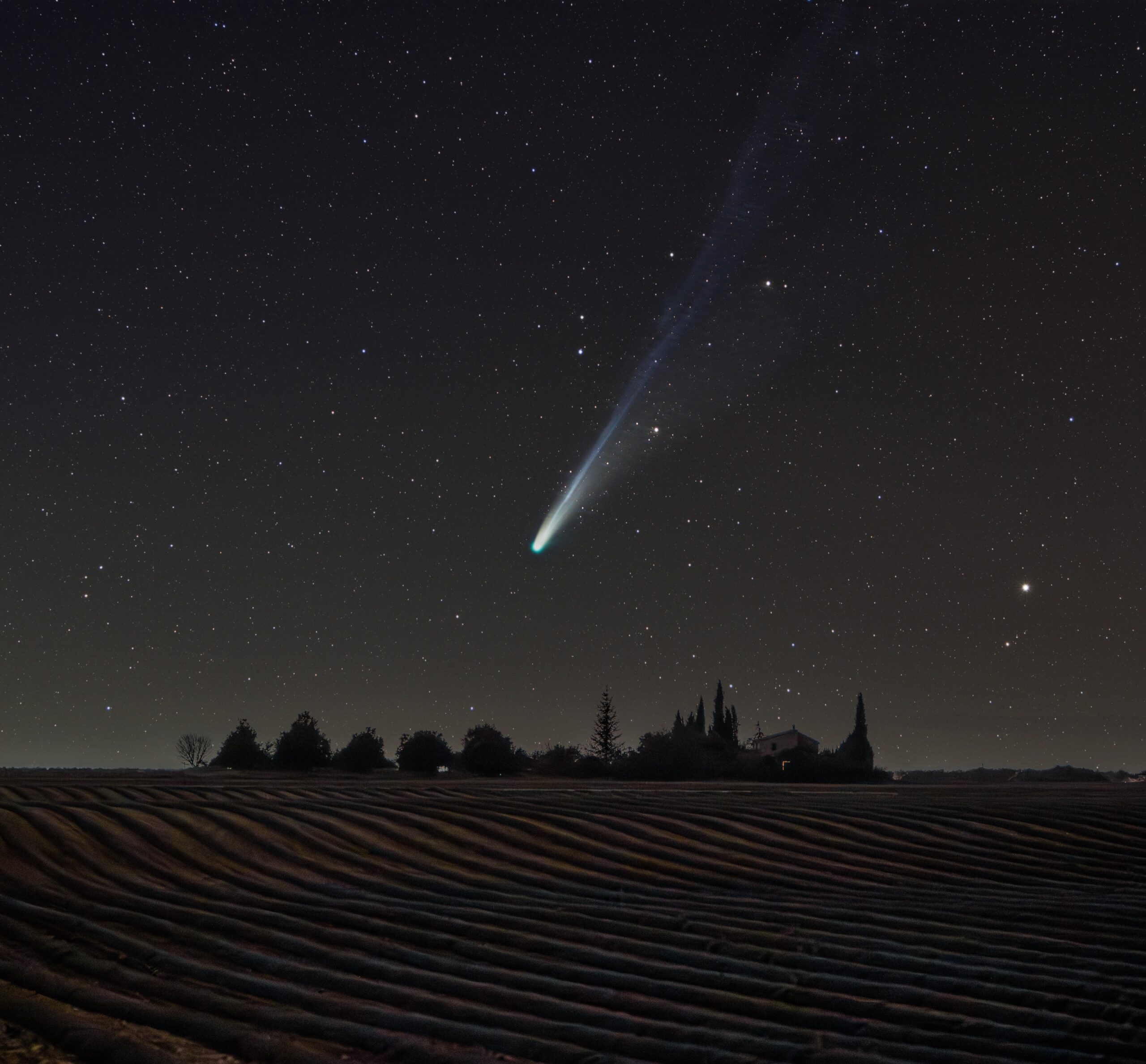 Comet Lemmon at Valensole - Sky & Telescope