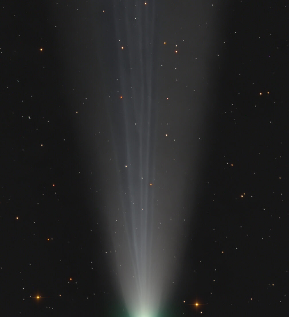 Comet-seeking on Cold, Crunchy Nights - Sky & Telescope