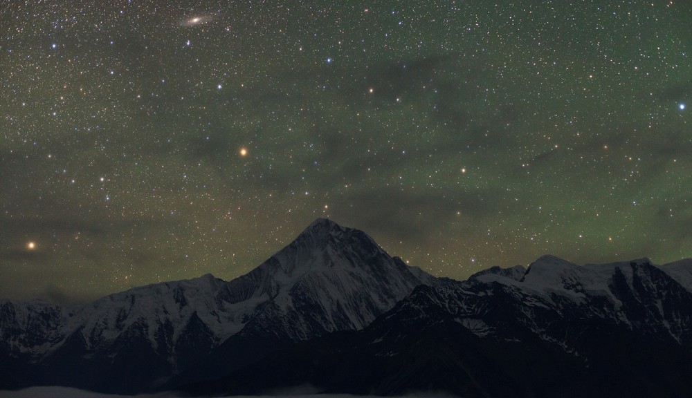 Andromeda over Mount Gongga | Jeff Dai - Sky & Telescope