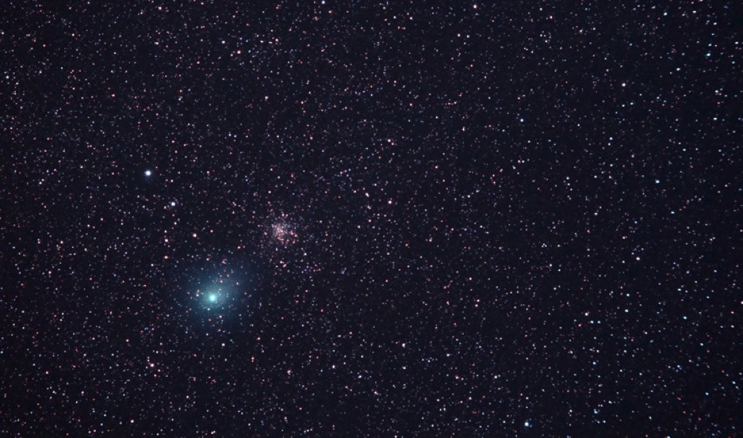 M71 and Comet Garradd | Carlos David - Sky & Telescope