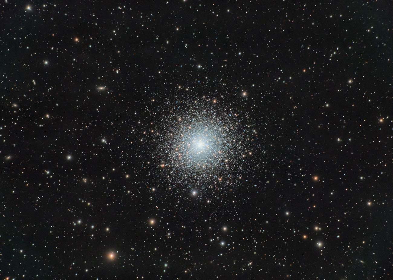 Messier 92, The Other Globular Cluster in Hercules - Sky & Telescope ...