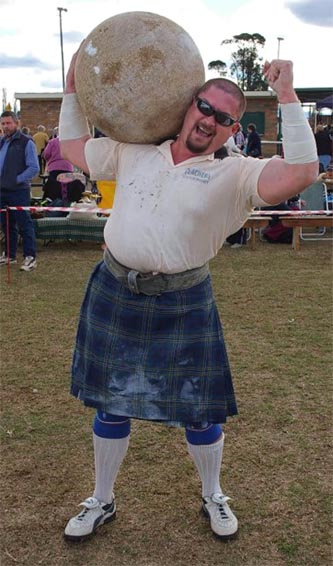 "Strongman" Aussie Discovers Dwarf Galaxy - Sky & Telescope