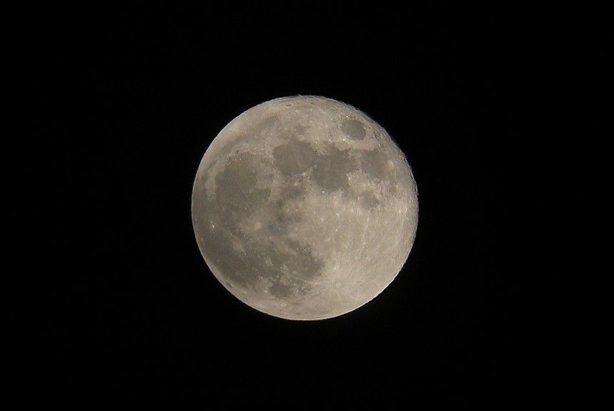 Waning Moon | Will Davis - Sky & Telescope