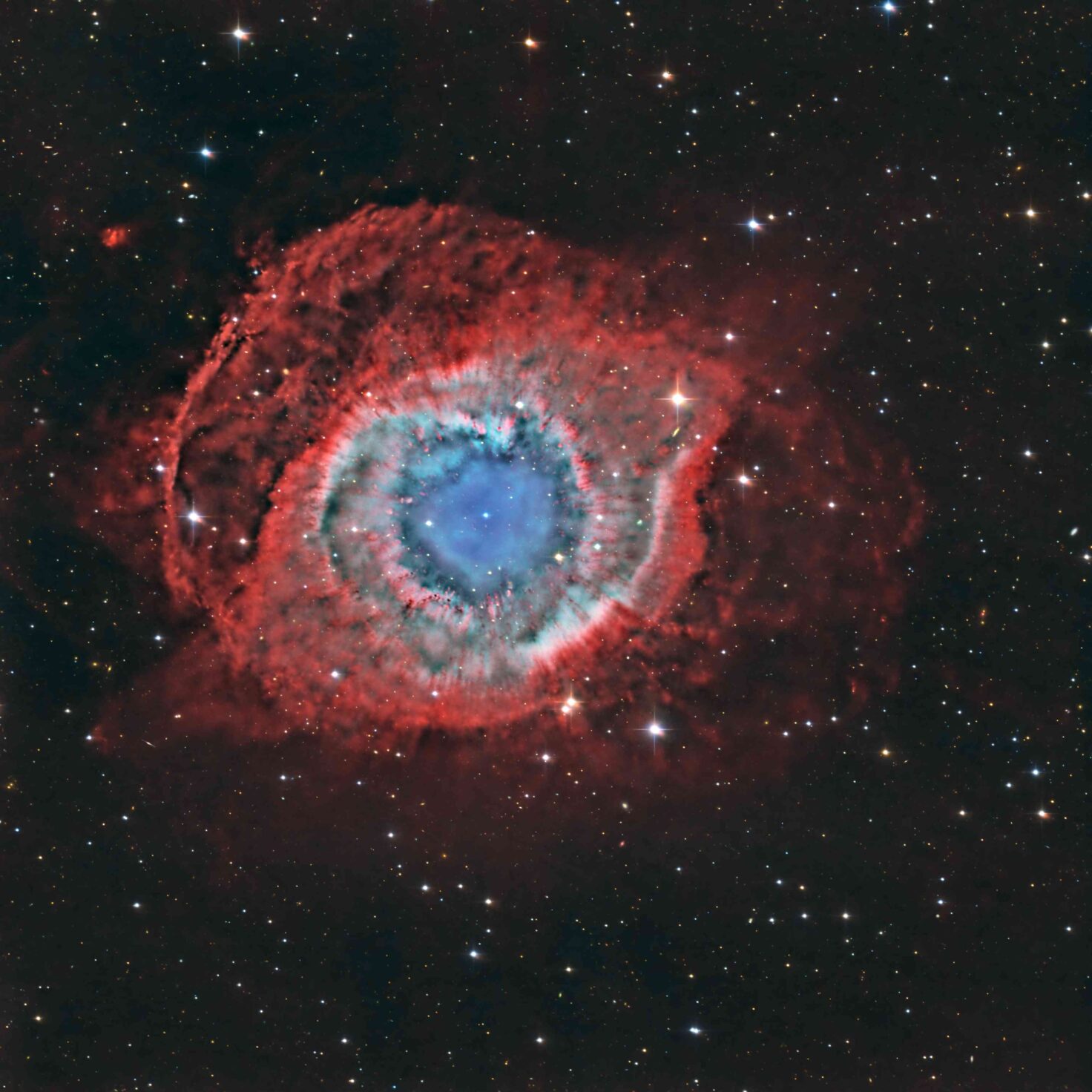 Helix Nebula NGC 7293 - Sky & Telescope