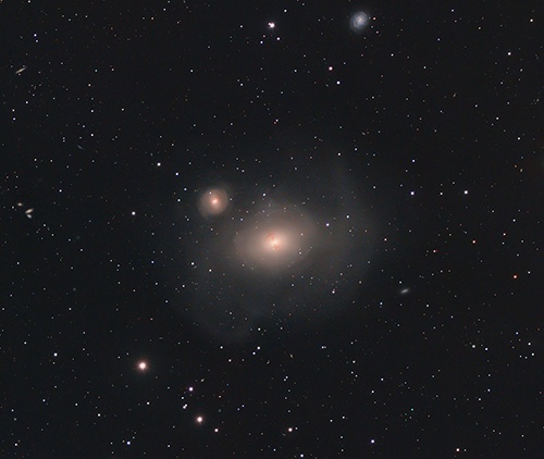 FORNAX GALAXIES A AND B (NGC 1316 E NGC 1317) - Sky & Telescope