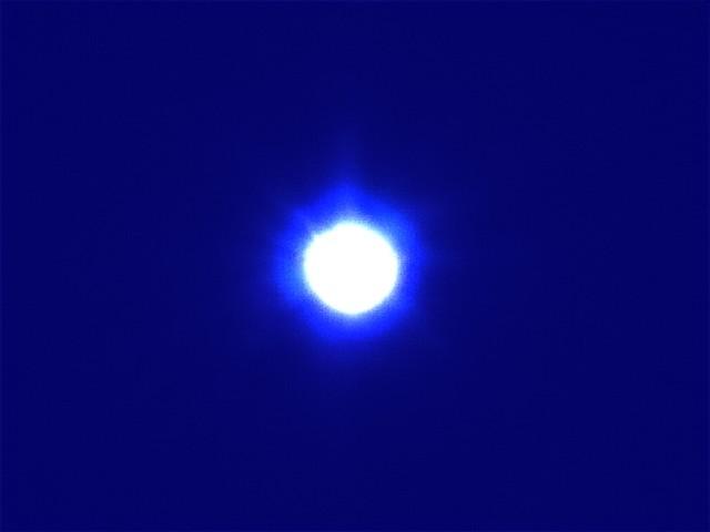 Sirius | Edison Urdaneta - Sky & Telescope - Sky & Telescope