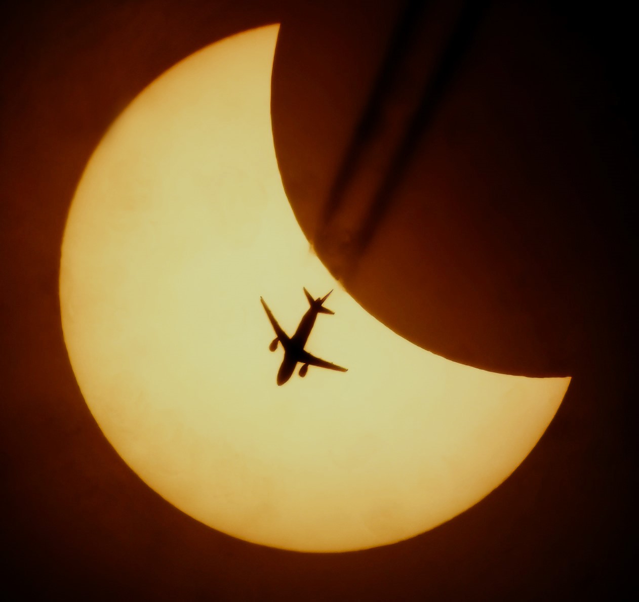 Solar and Aircraft Eclipse - Sky & Telescope - Sky & Telescope