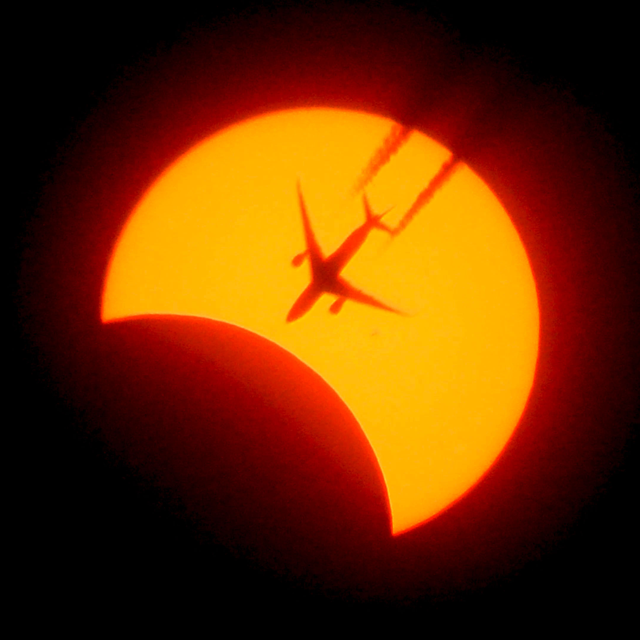Solar Eclipses Archives - Sky & Telescope - Sky & Telescope