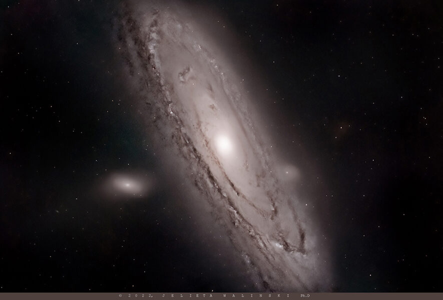 The Spectacular Andromeda - Sky & Telescope
