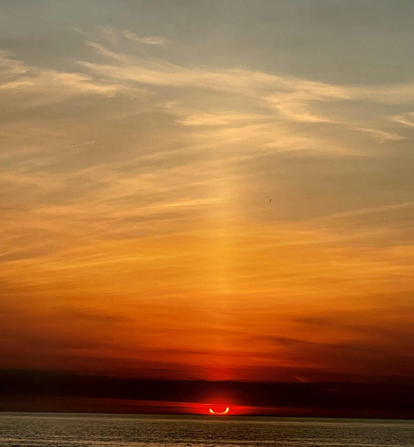 Devil's Horns Power Sun Pillar - Sky & Telescope - Sky & Telescope