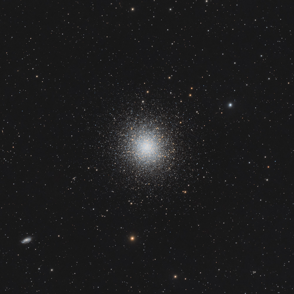 M13 Globular Star Cluster - Sky & Telescope