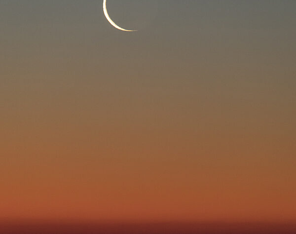 Waning crescent Moon - Sky & Telescope