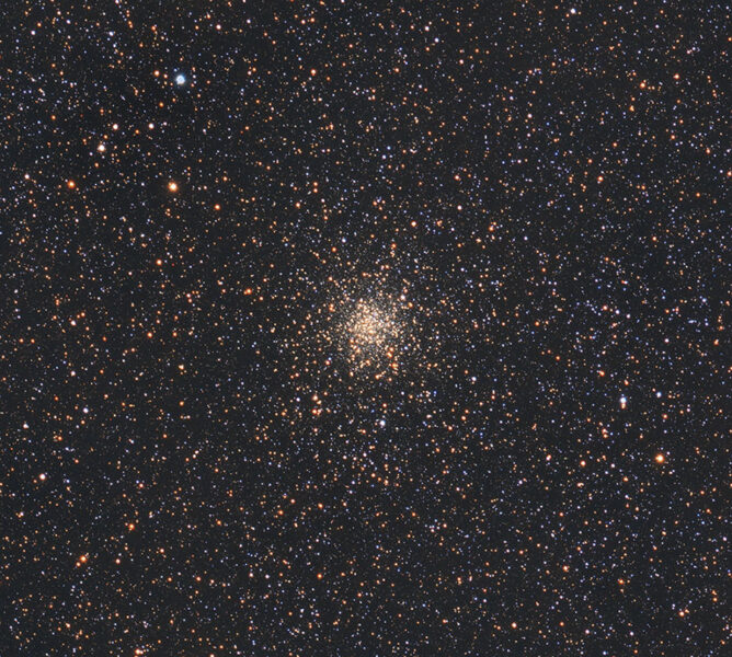 The Messier 71 (NGC 6838) cluster - Sky & Telescope - Sky & Telescope
