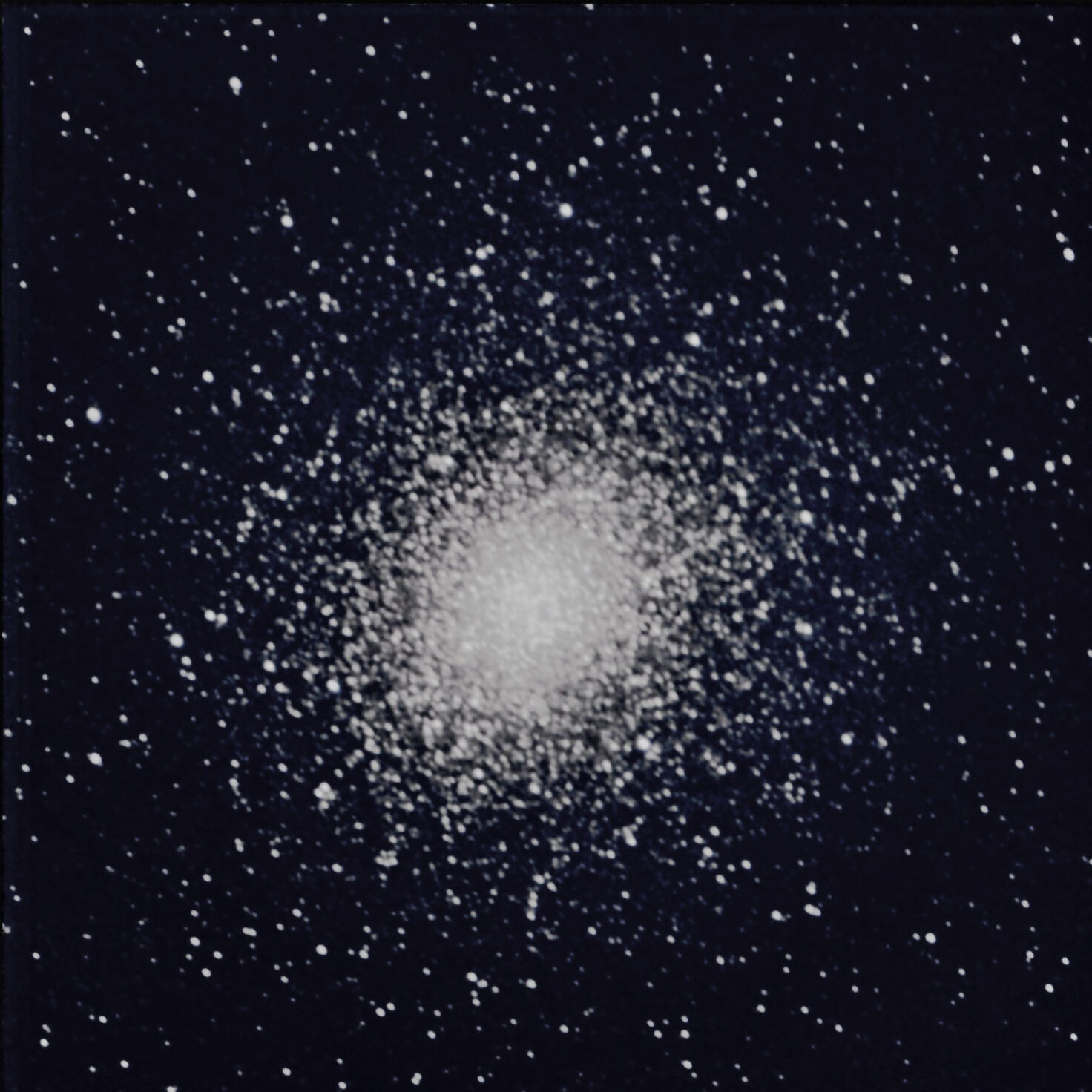 Omega Centauri A Giant in the Sky - Sky & Telescope