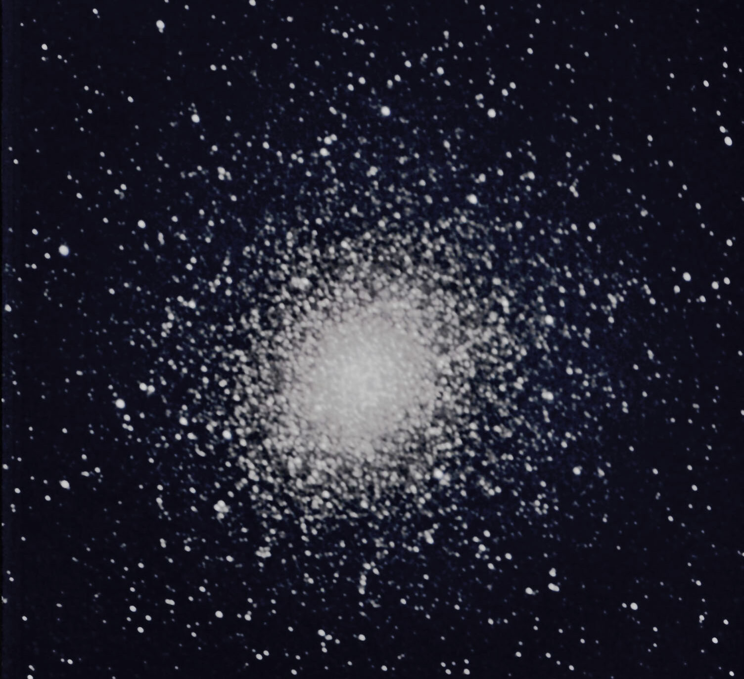 Omega Centauri A Giant in the Sky - Sky & Telescope