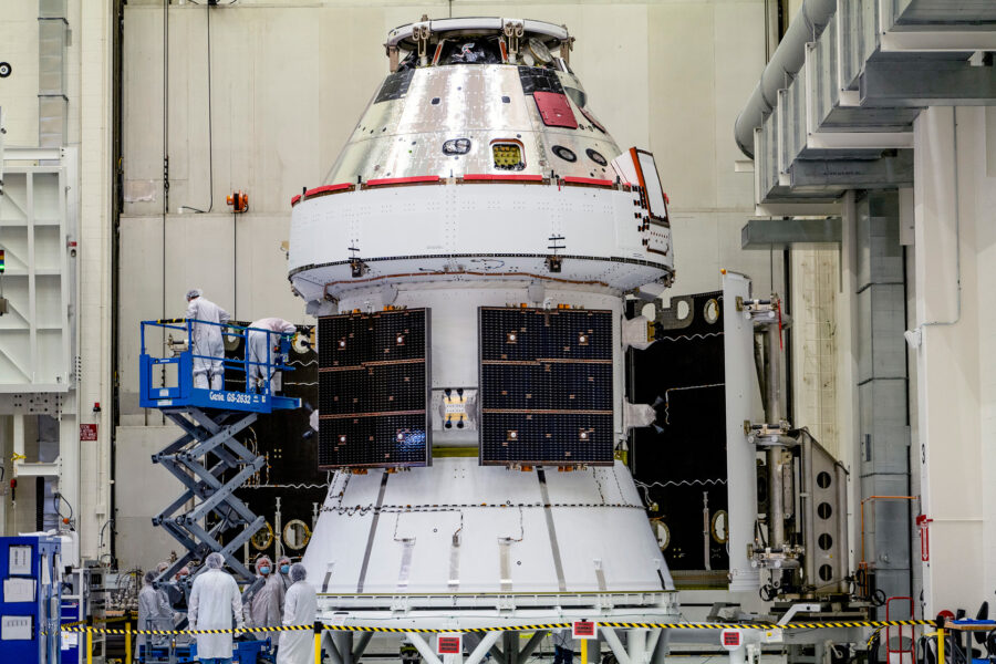 Lift-off! NASA Launches Artemis 1 Mission to the Moon - Sky & Telescope