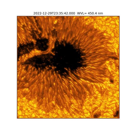 The Sun Gets Its Close-up: Images from New Solar Telescope - Sky ...