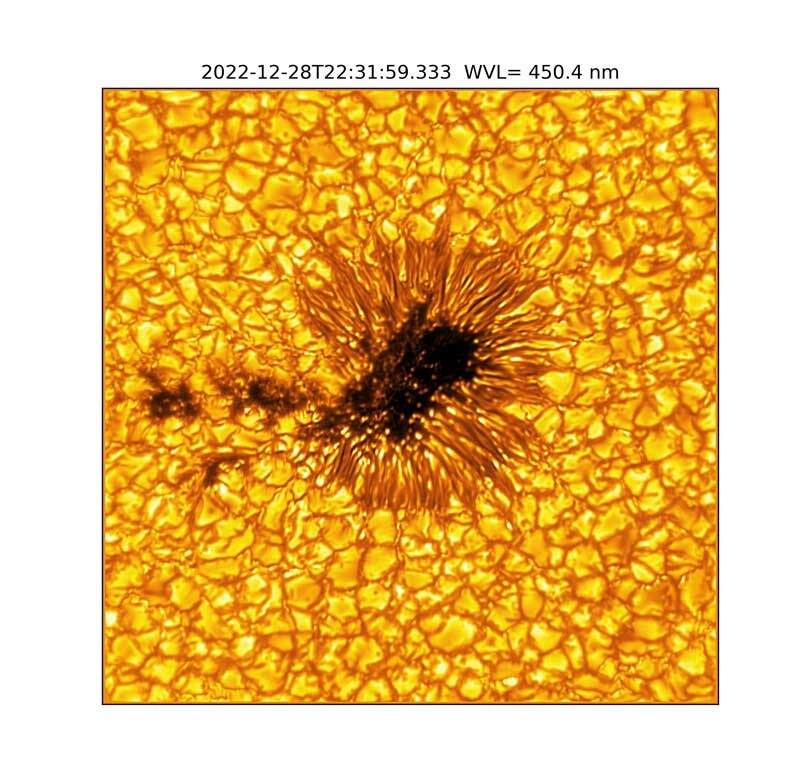 The Sun Gets Its Close-up: Images from New Solar Telescope - Sky ...