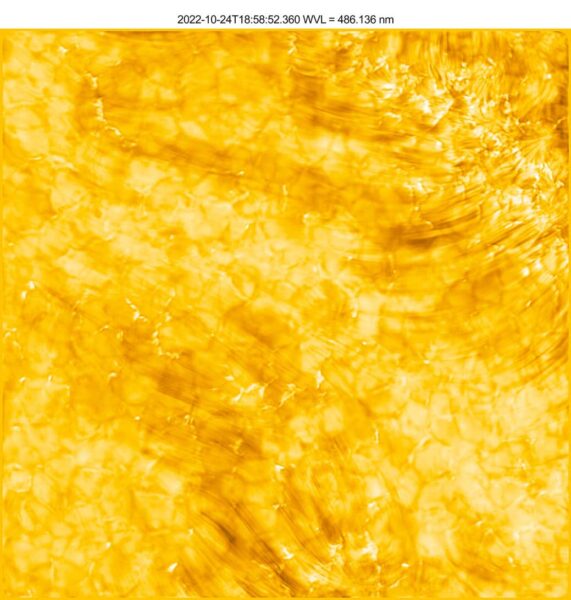 The Sun Gets Its Close-up: Images from New Solar Telescope - Sky ...