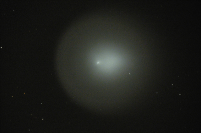Comet Holmes - 11/03/2007 | Eric O'Laughlen - Sky & Telescope