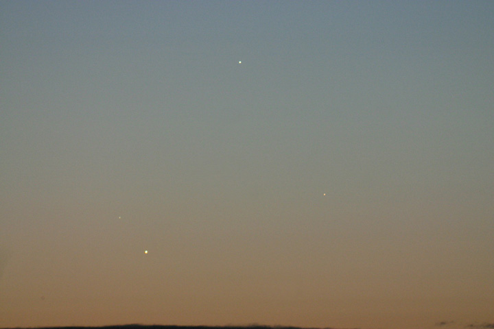 Triple Conjunction | Richard S. Bell - Sky & Telescope